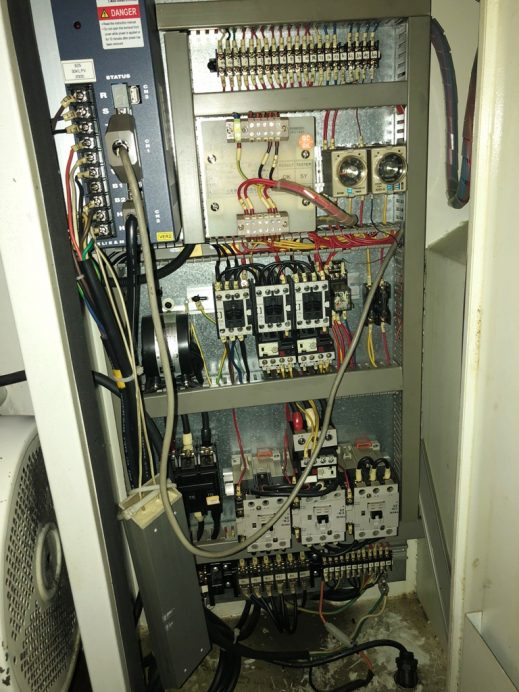 SUPERTEC STC-20 CENTERLESS GRINDER - Blumberg Machinery Company